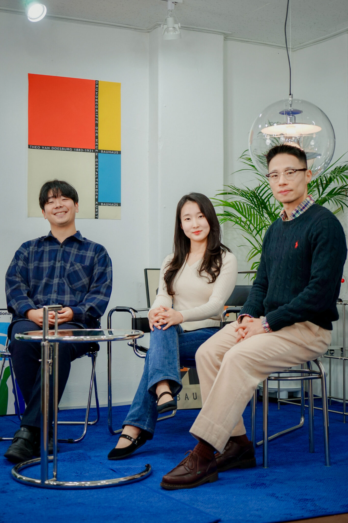 EDITOR:첫 문장을 쓰기까지의 흐릿함 - ANTIEGG 브랜디드