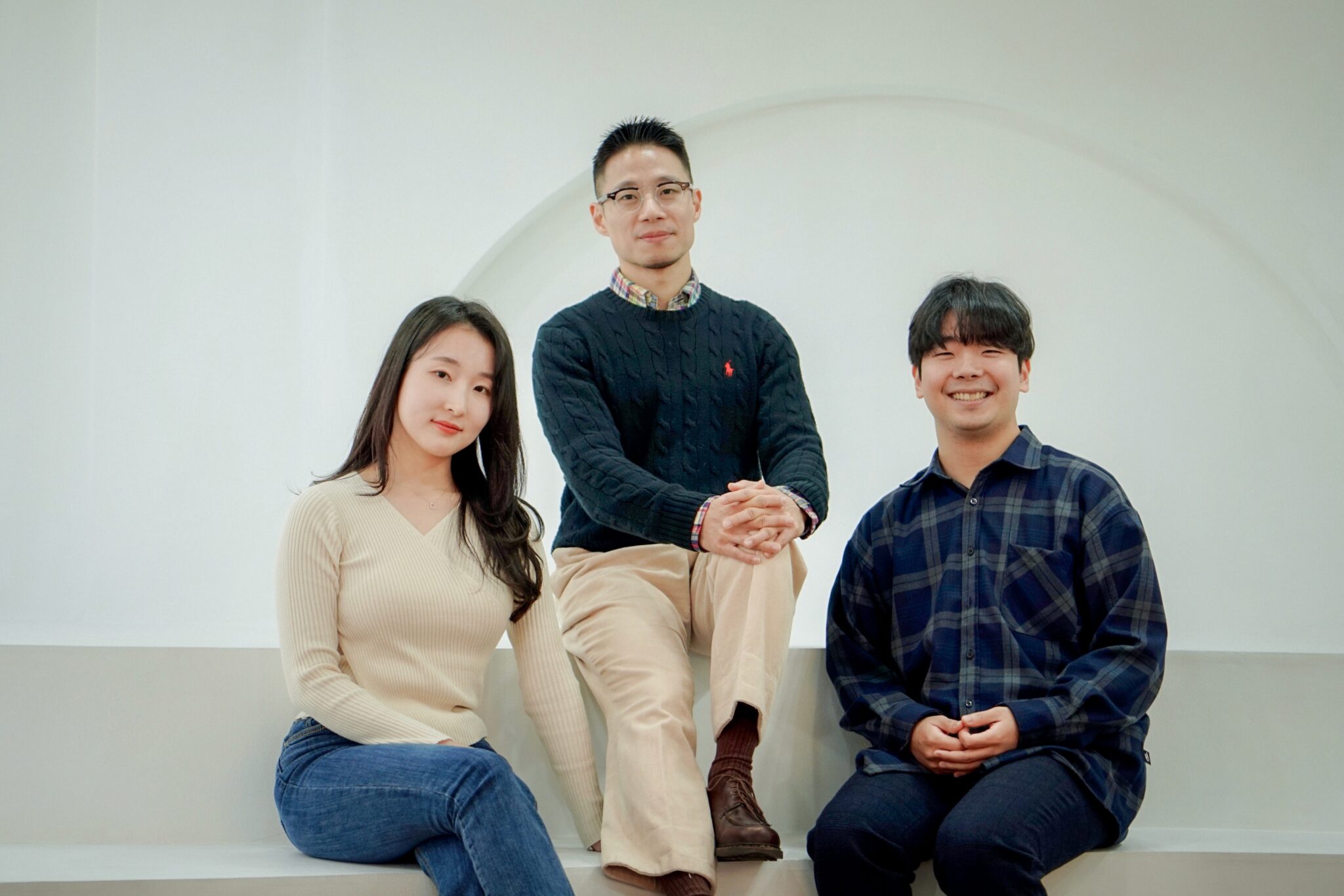 EDITOR:첫 문장을 쓰기까지의 흐릿함 - ANTIEGG 브랜디드