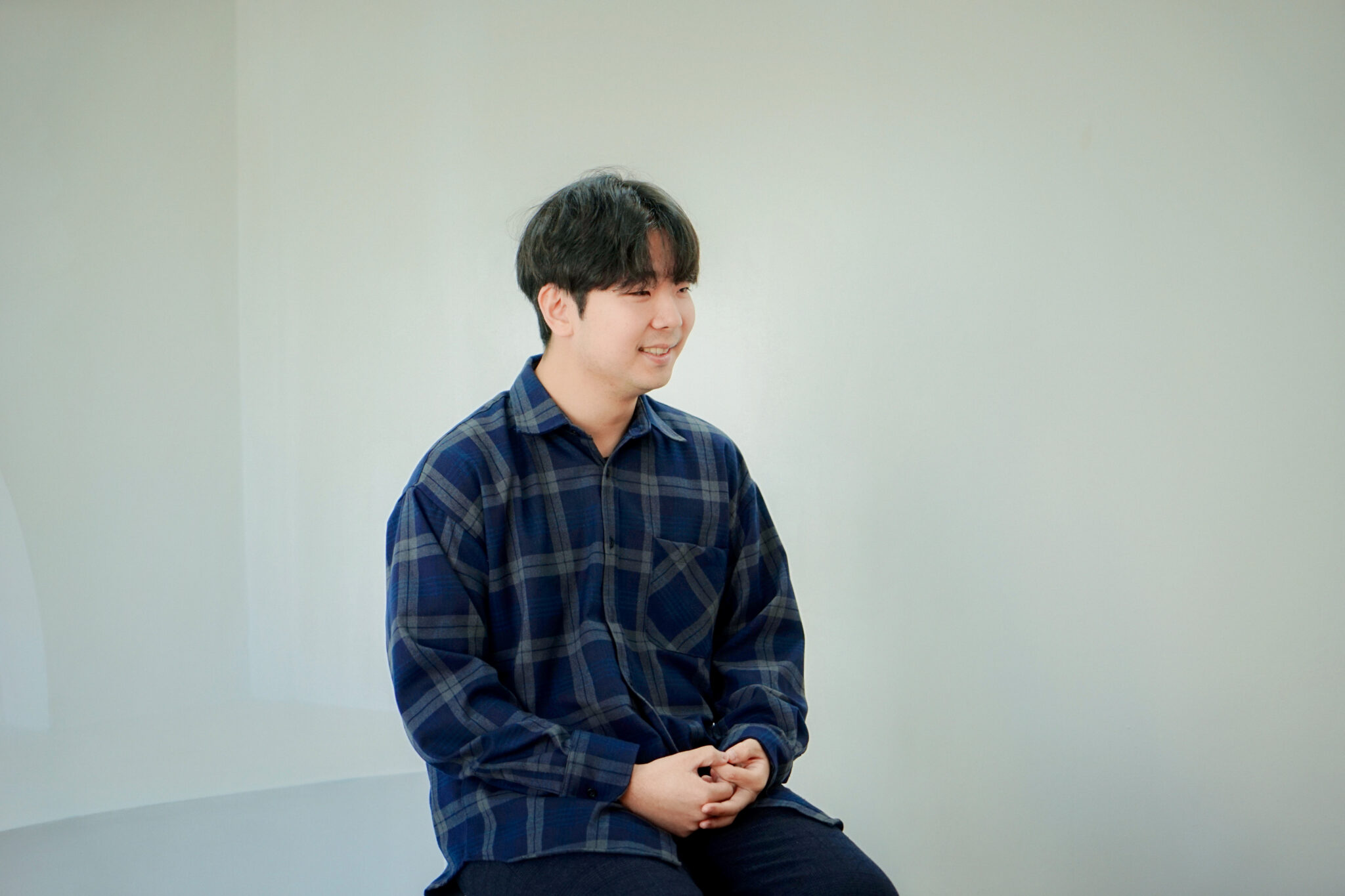 EDITOR:첫 문장을 쓰기까지의 흐릿함 - ANTIEGG 브랜디드