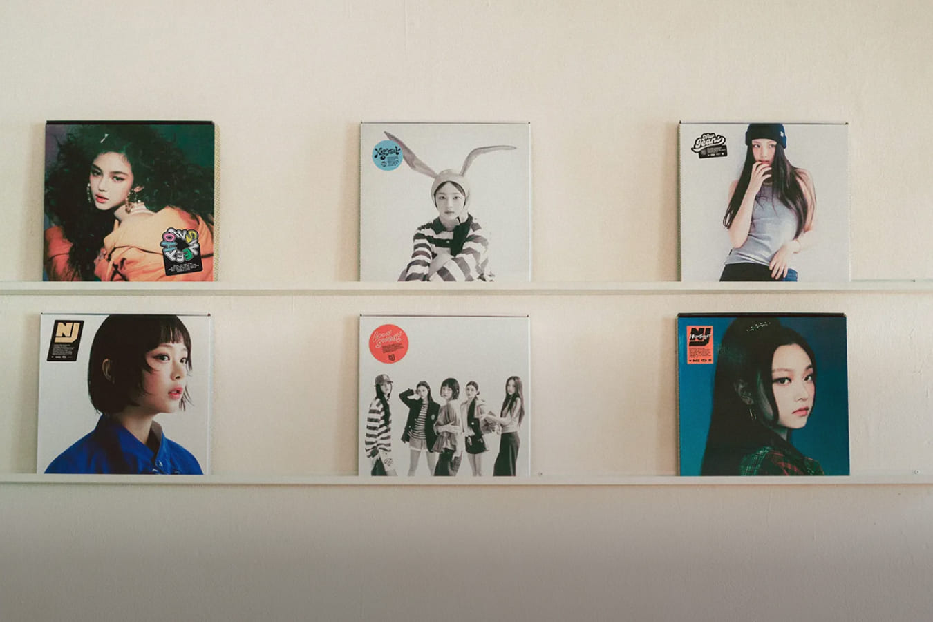 보이는 음악을 만드는 K-Pop 디자인 - ANTIEGG 컬쳐